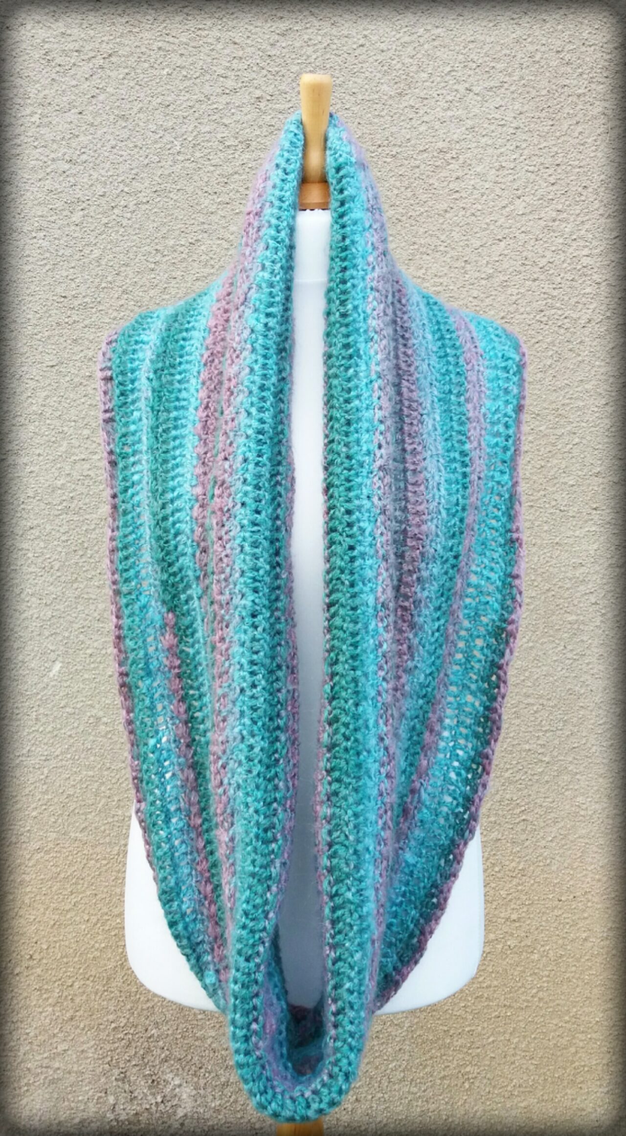 Aurora Crochet Snood - Free Pattern — Fibre and Folk • Crochet Knitting ...